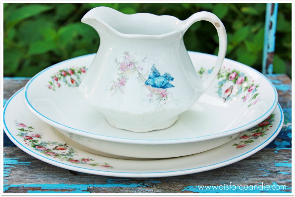 bluebirds of happiness. – q is for quandie