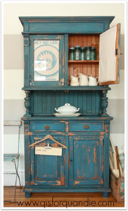 a chippy farmhouse cupboard. – q is for quandie