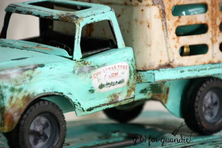 I’ll have a blue Christmas. – q is for quandie